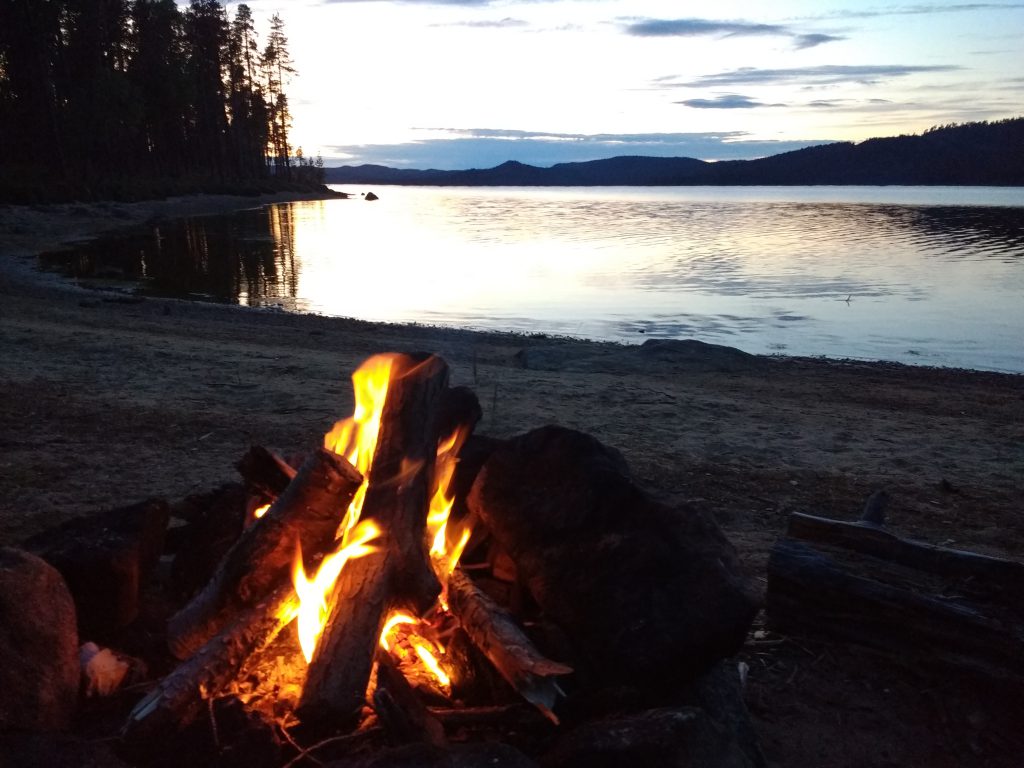 Feuer am See Lappland 2019 | In 50 Tagen um Bayern